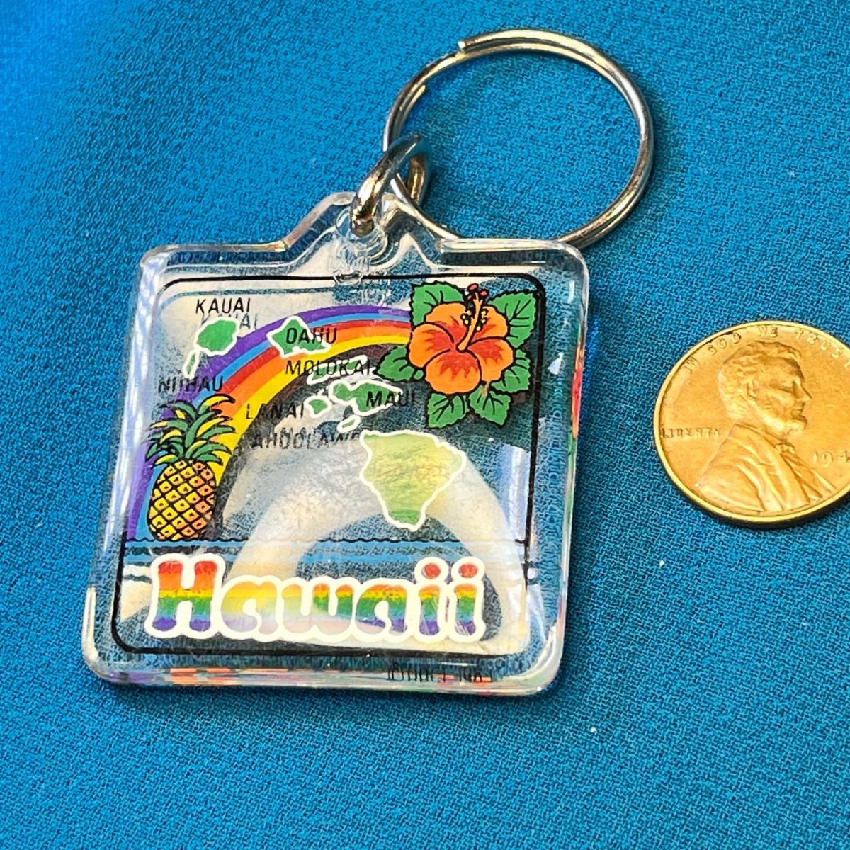 COLORFUL HAWAII KEY CHAIN | EstateSales.org