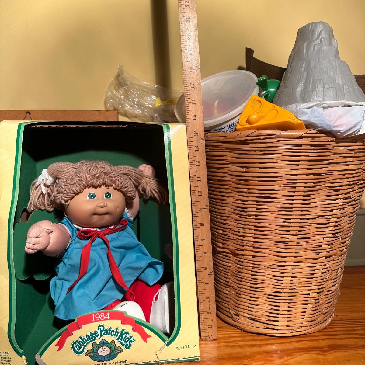 LOT 126B: Vintage Toys - Cabbage Patch Kids & More | EstateSales.org