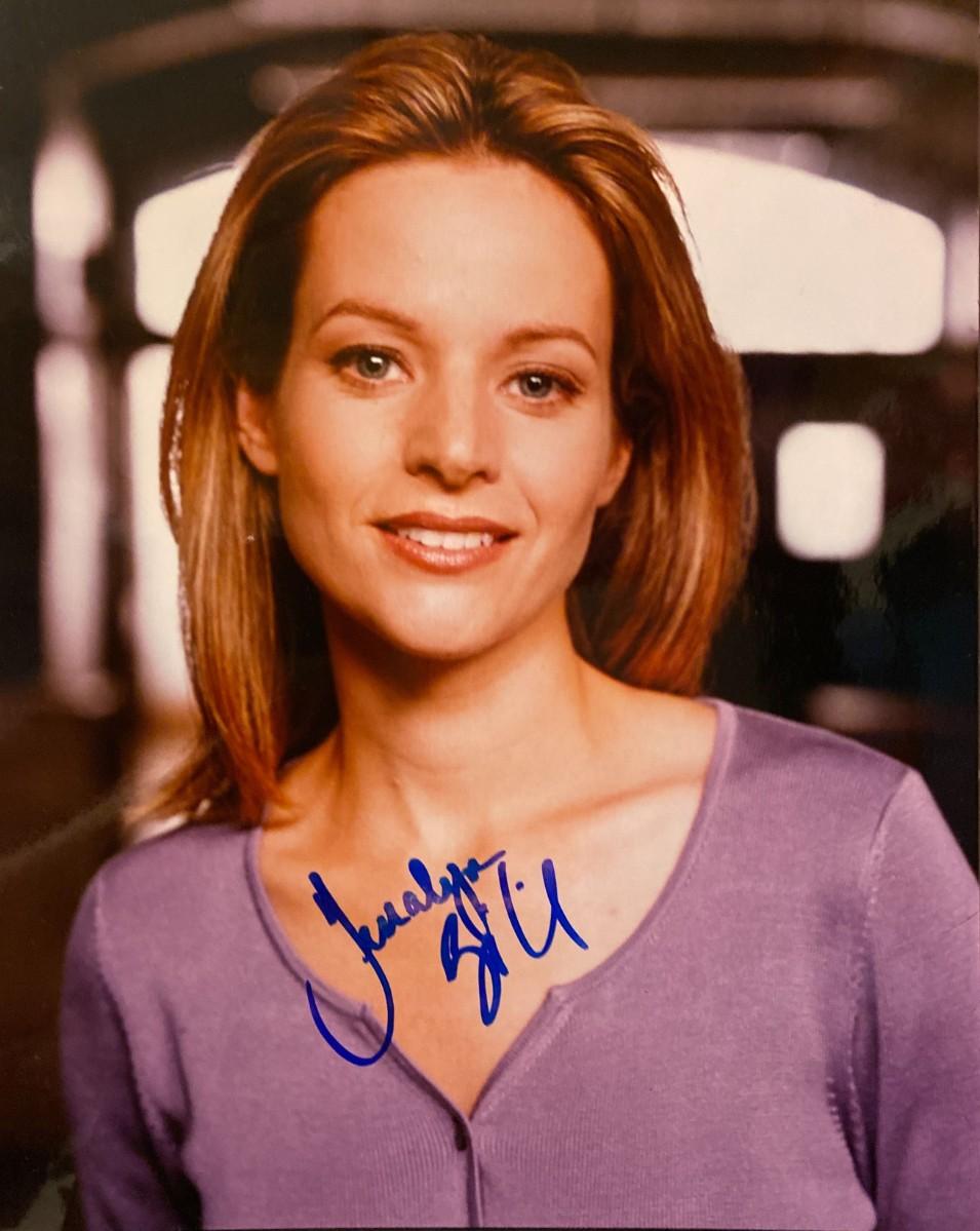 Jessalyn Gilsig signed photo | EstateSales.org