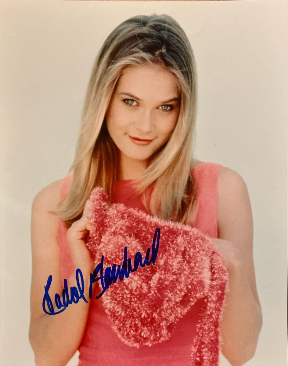 Rachel Blanchard signed photo | EstateSales.org