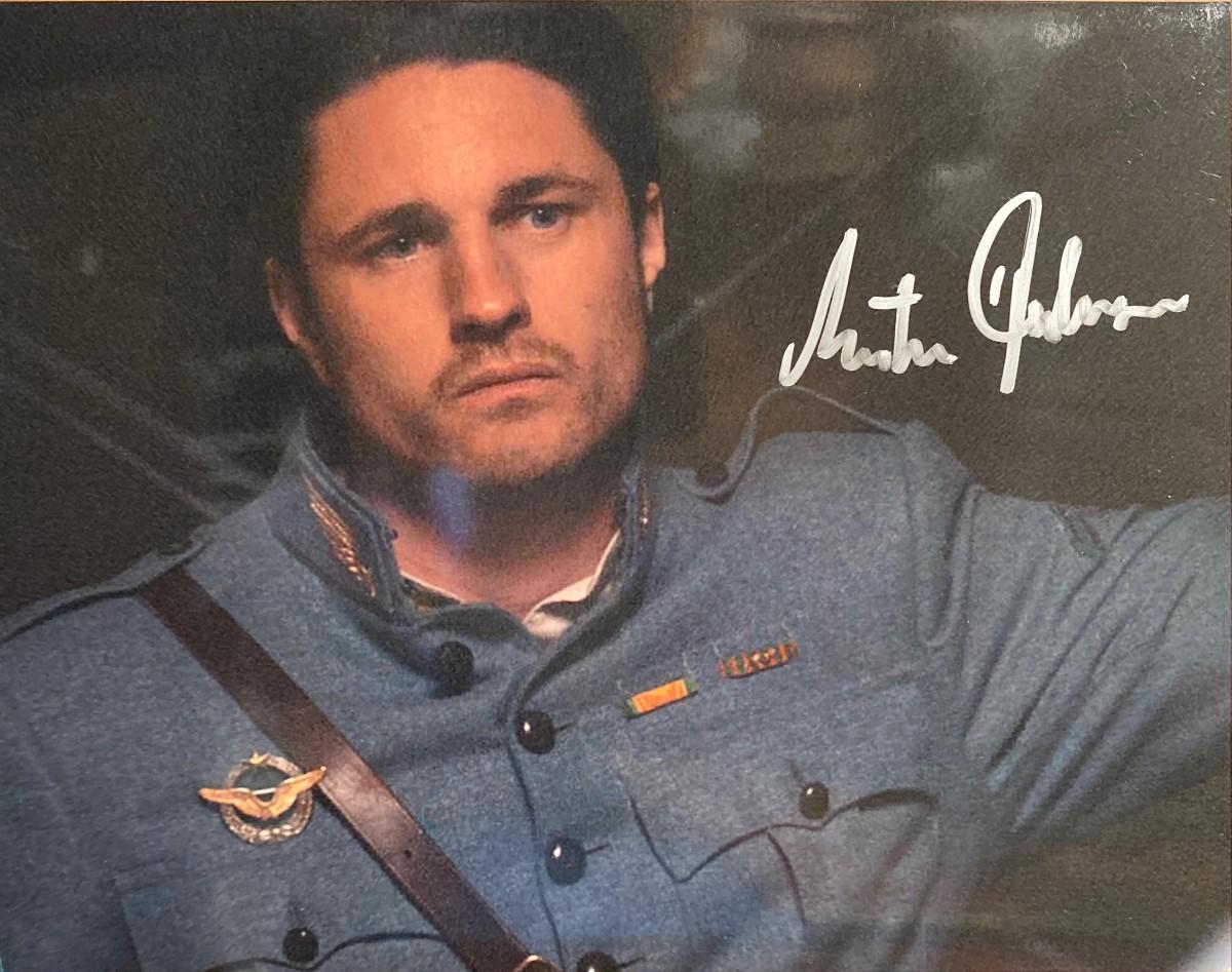 Martin Henderson signed movie photo | EstateSales.org