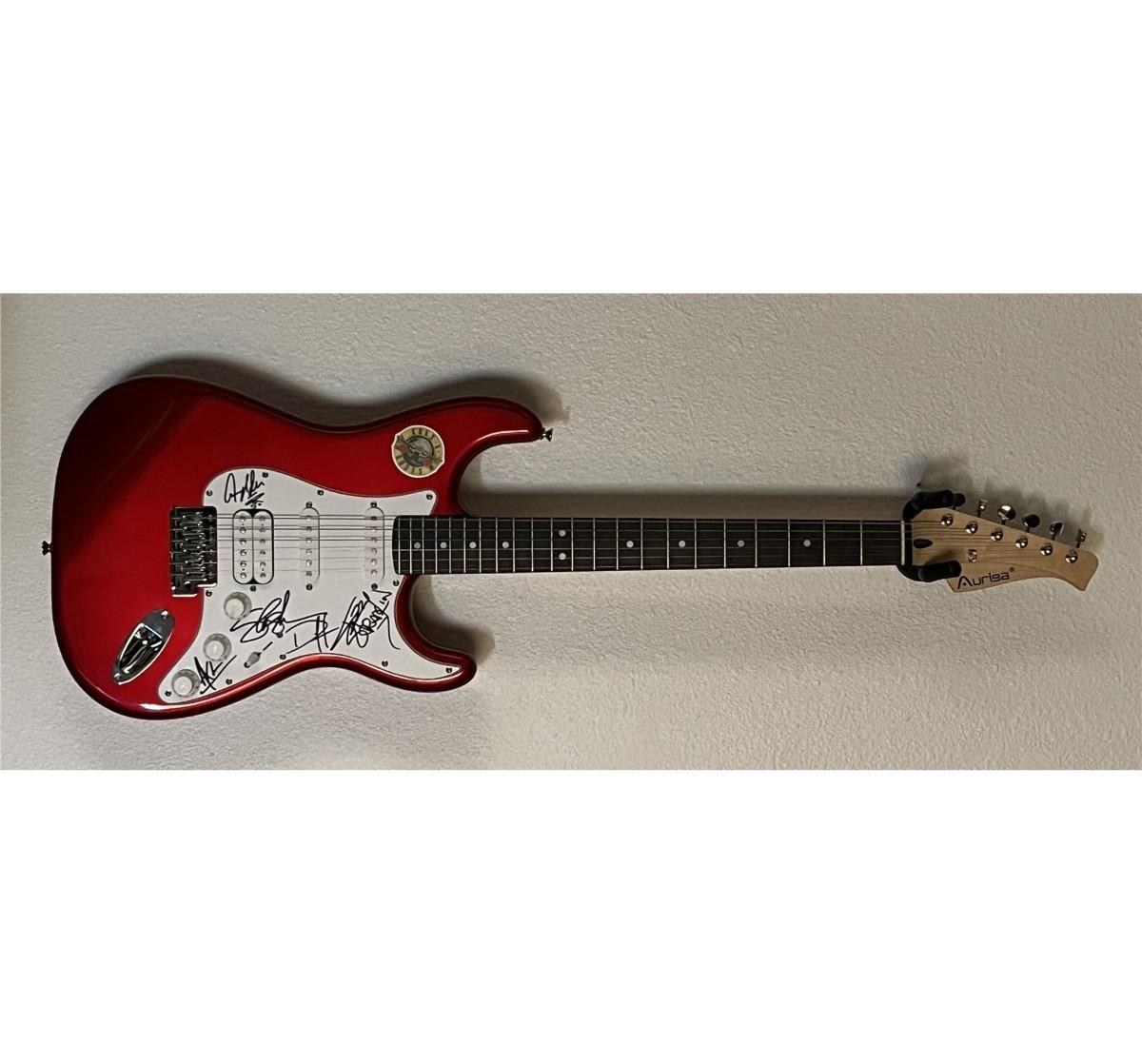 Guns N' Roses band signed stratocaster style guitar | EstateSales.org
