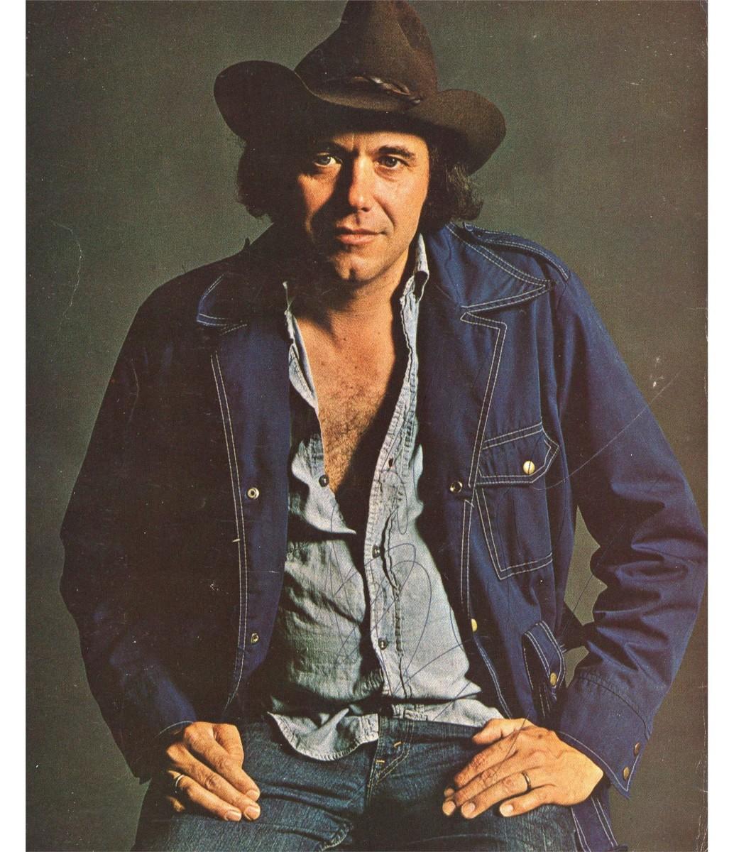 Bobby Bare signed photo | EstateSales.org
