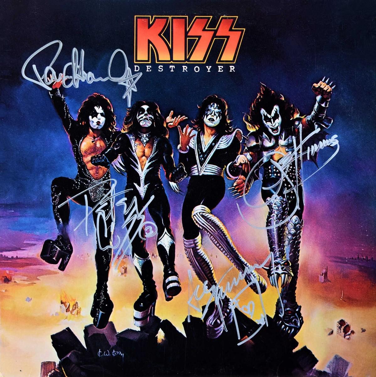 Kiss signed Destroyer album | EstateSales.org