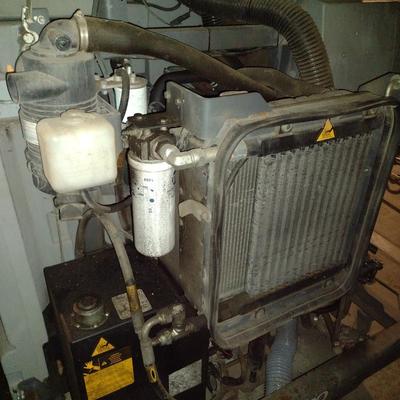 Commercial Advance Condor XL AXP Ride Floor Scrubber Sweeper with ...