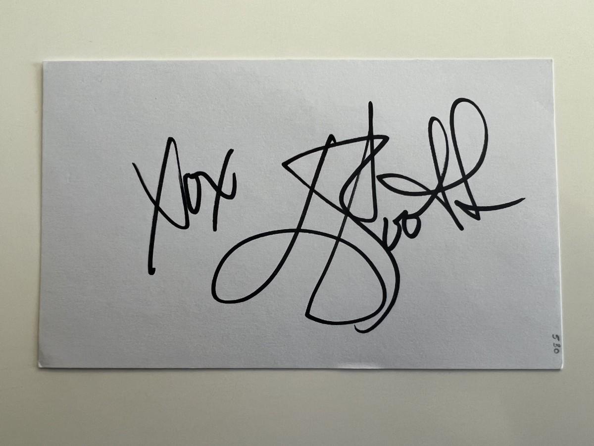 Lindy Booth original signature | EstateSales.org