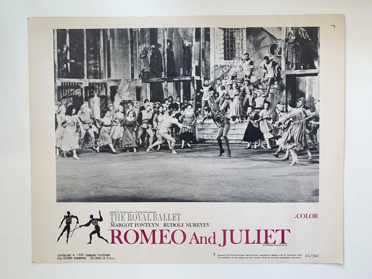 Romeo and Juliet original 1966 vintage lobby card | EstateSales.org