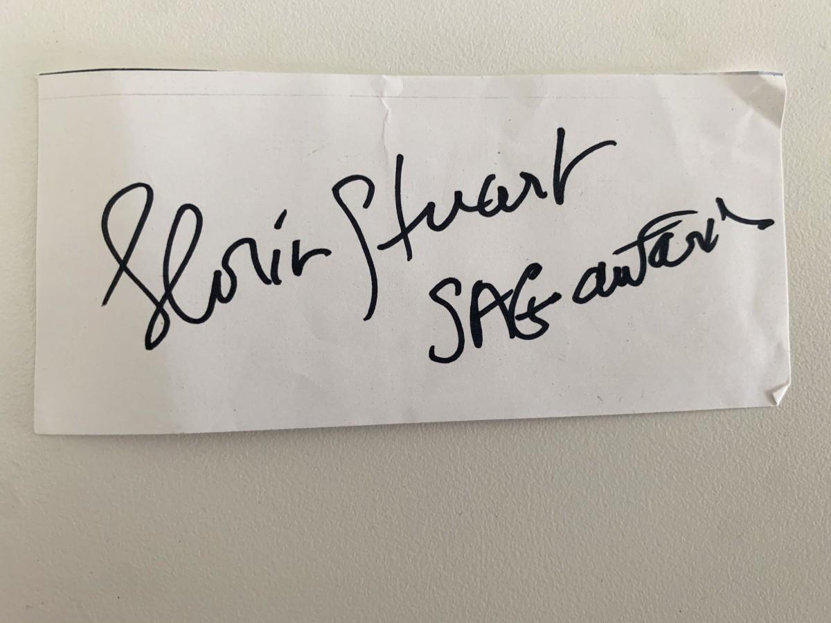 Titanic actress Gloria Stuart original signature | EstateSales.org