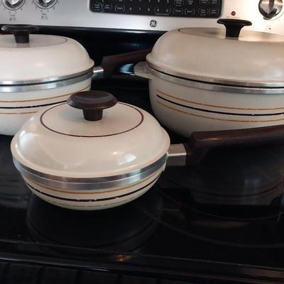 6 PIECE COOKING POTS/SAUCE PANS | EstateSales.org