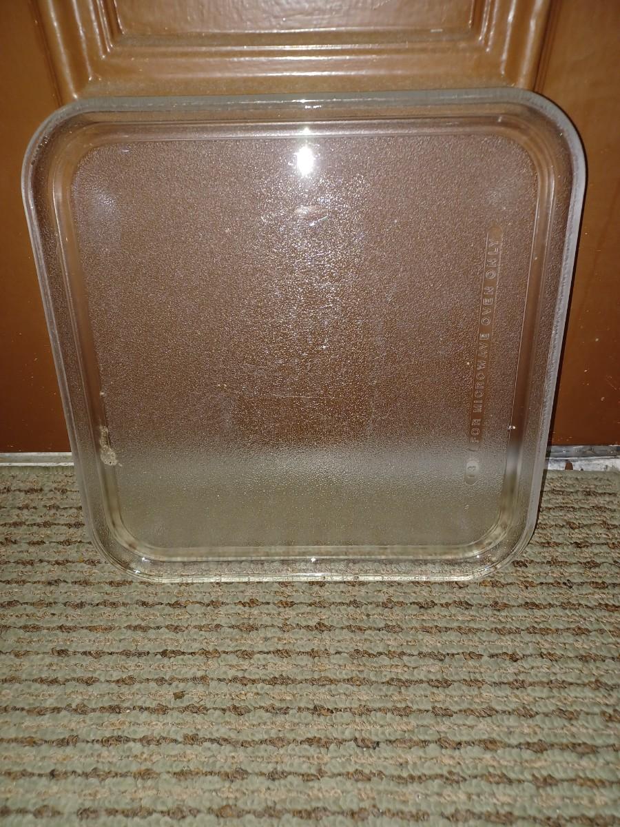 Vtg Recycled Microwave Oven Glass Plate | EstateSales.org
