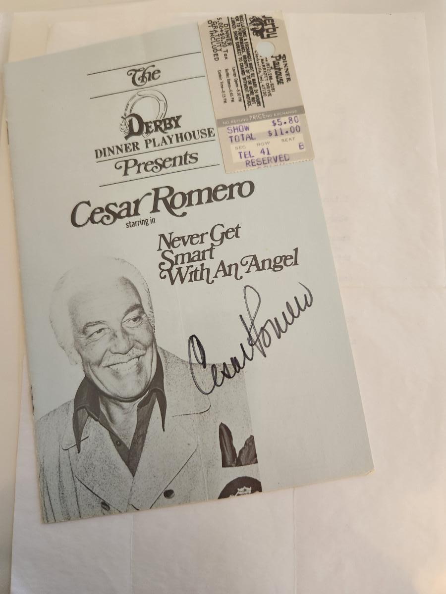 Autograph of Famed Actor Cesar Romero | EstateSales.org