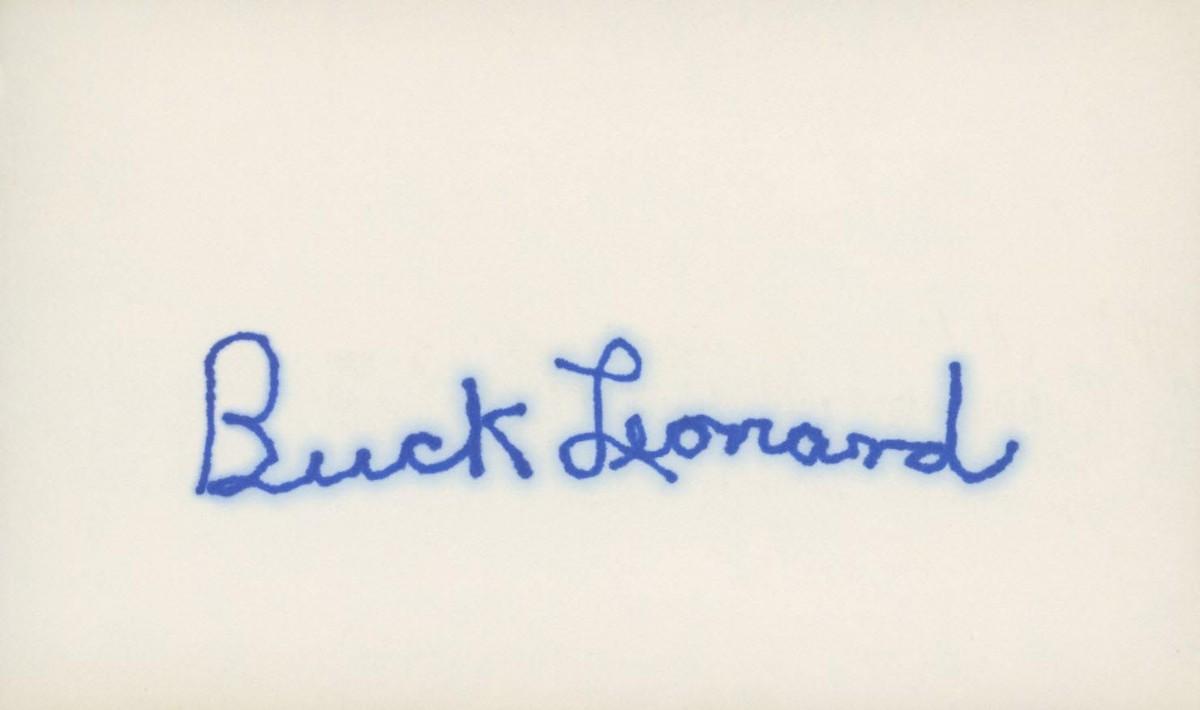 Buck Leonard original signature | EstateSales.org