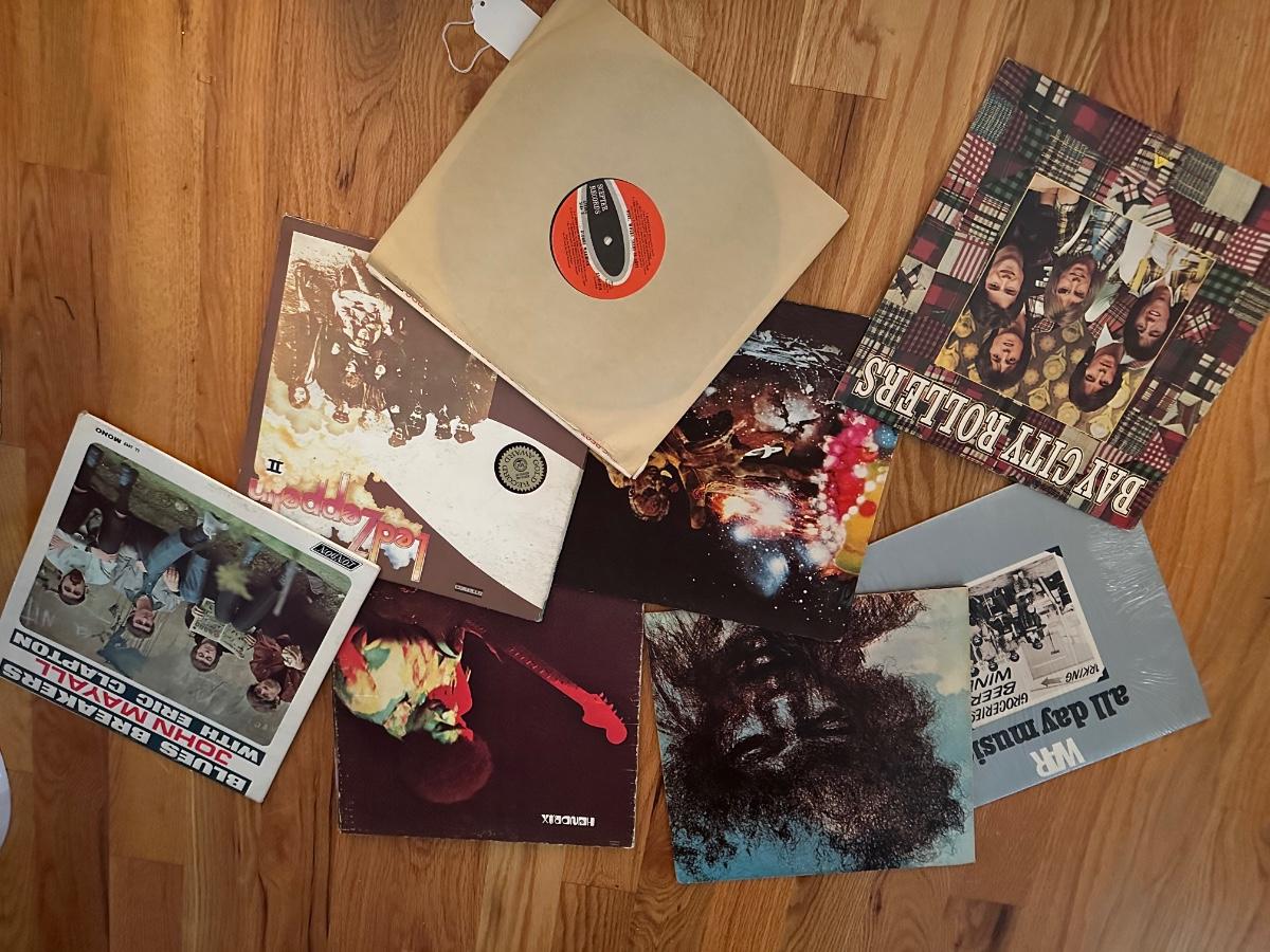 ALBUM JACKET LOT | EstateSales.org