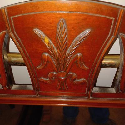 mirror w/support beam | EstateSales.org