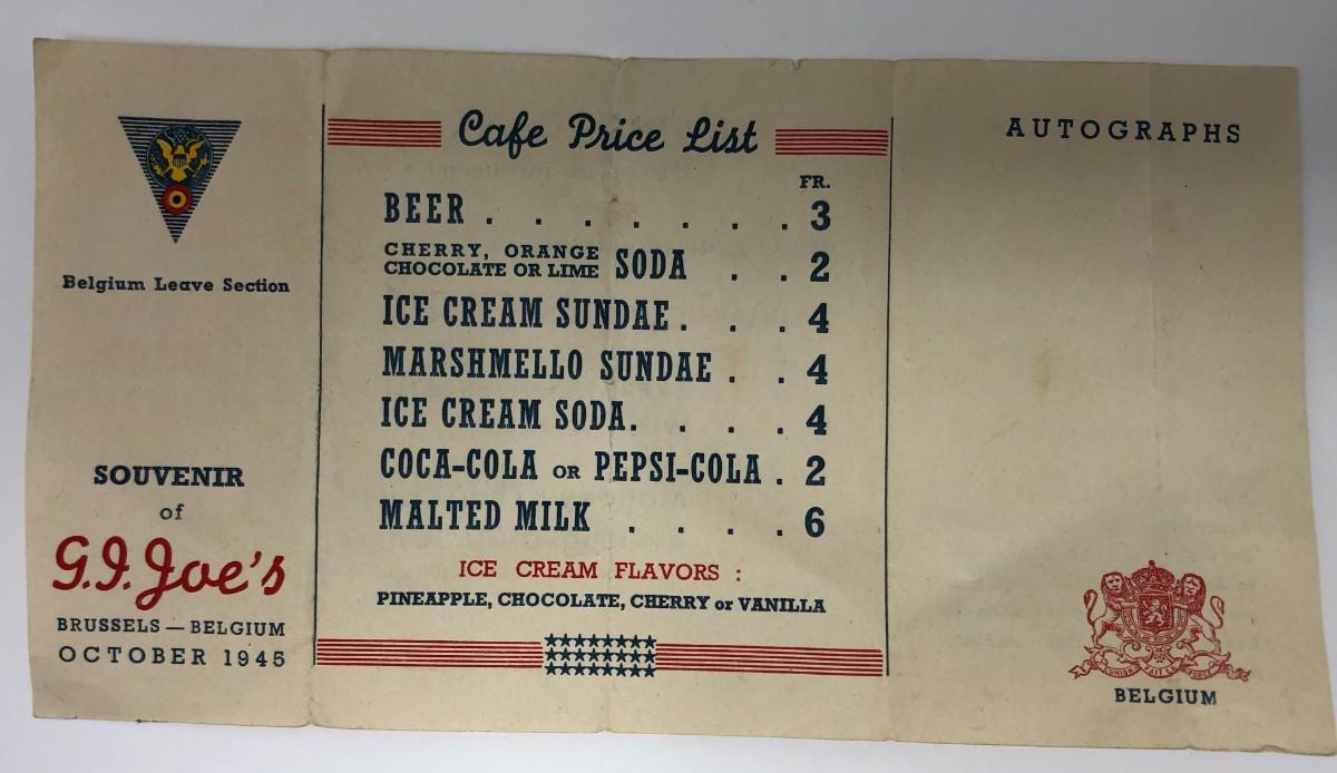WW2 Military collectables (Café menu, Buttons, , Pins etc ...