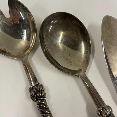 Vintage Silea Silver Plate Tassel Serving Pieces | EstateSales.org