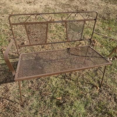 Vintage Wrought Metal Mesh Outdoor Patio Bench | EstateSales.org