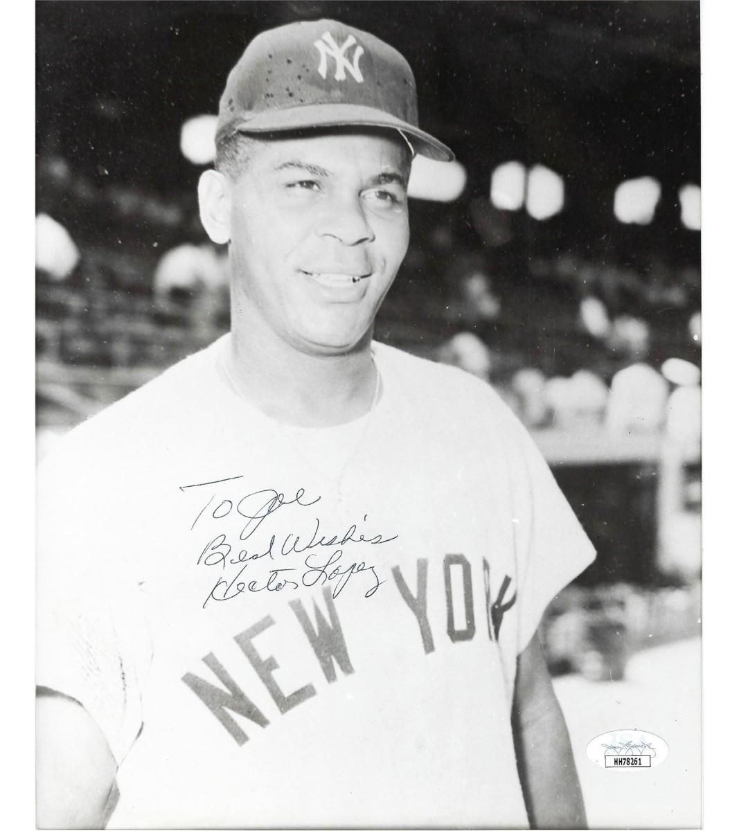 Héctor López signed photo JSA | EstateSales.org
