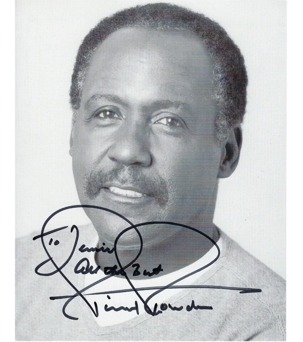 Richard Roundtree signed photo | EstateSales.org