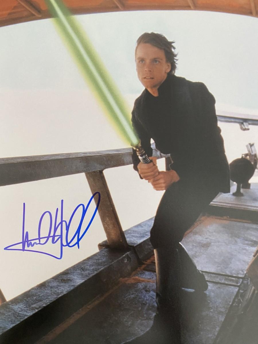 Star Wars Mark Hamill signed movie photo | EstateSales.org