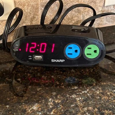 SHARP ~ Plug In - USB - Alarm Clock | EstateSales.org
