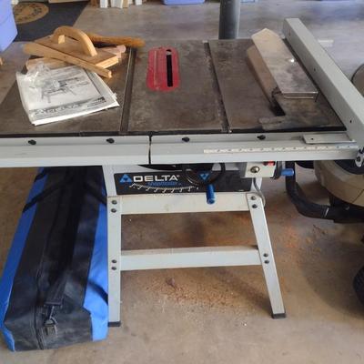 Delta Shopmaster 10" Table Saw with Guide | EstateSales.org