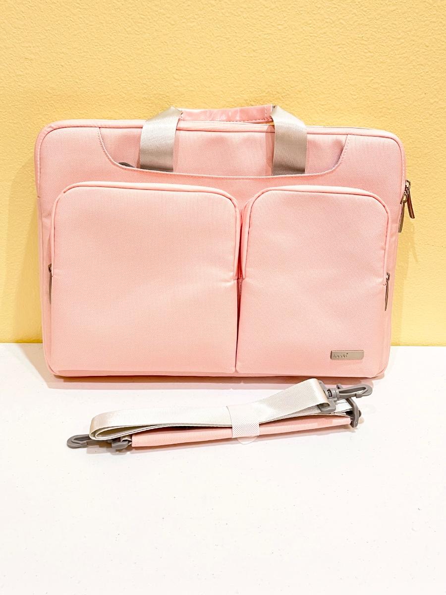 LACDO ~ 360 Protective Laptop Shoulder Bag | EstateSales.org LACDO ~ 360 Protective Laptop Shoulder Bag | EstateSales.org