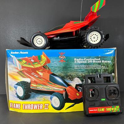 LOT 91A: Radio Shack Flame Thrower 2 RC Car | EstateSales.org