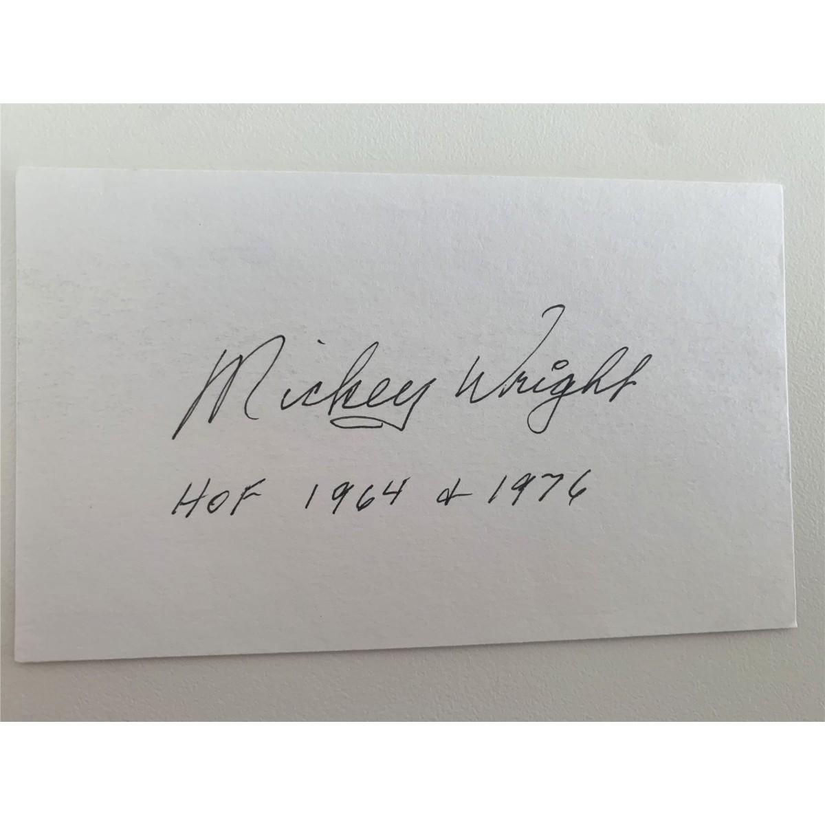 LPGA winner Mickey Wright original signature | EstateSales.org
