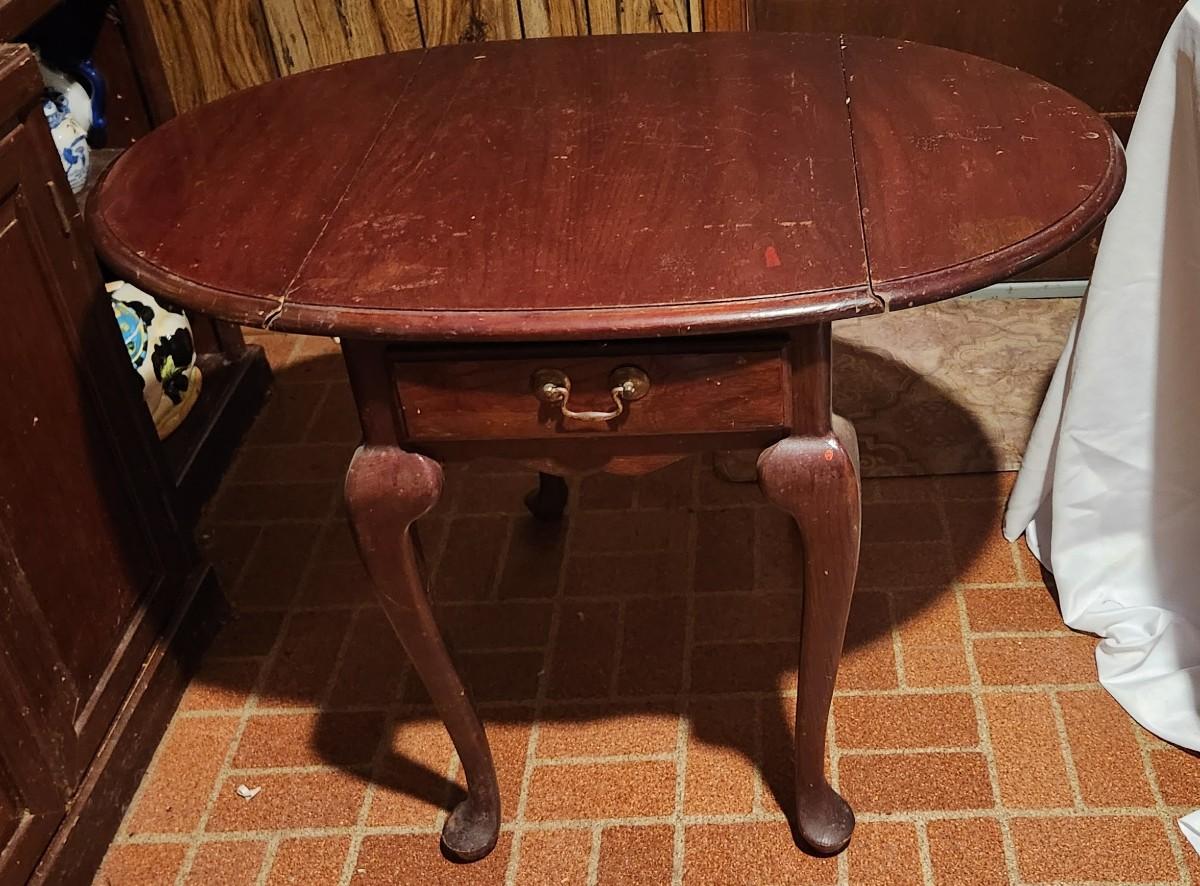 Table | EstateSales.org