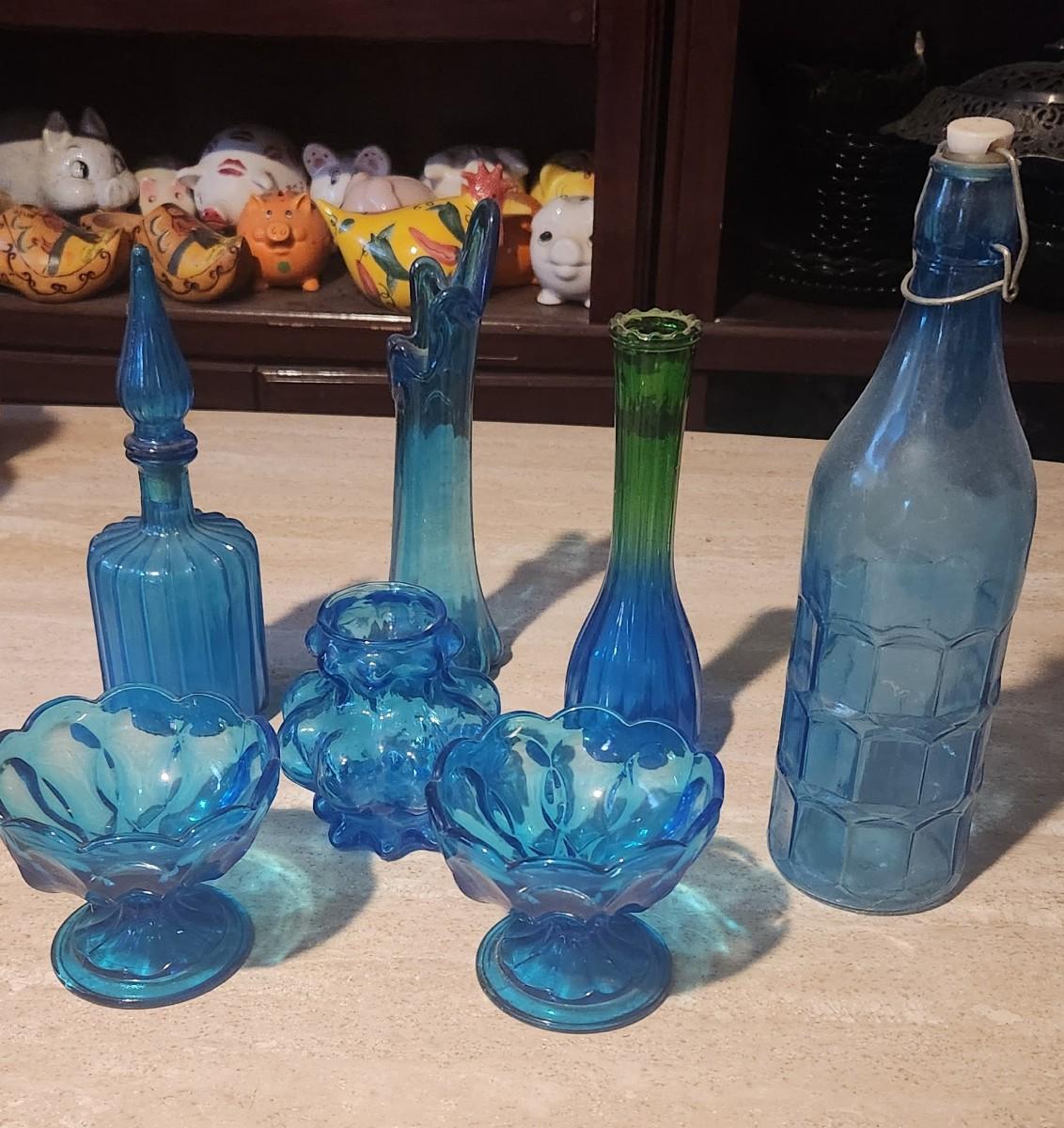 Blue glass collection - 7 | EstateSales.org