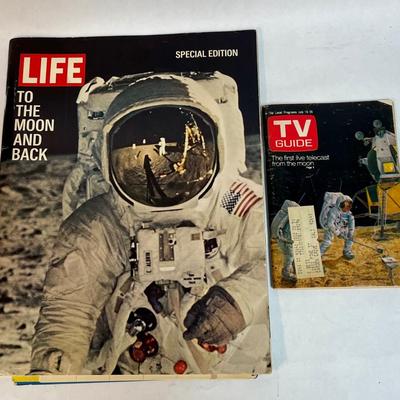 LIFE MAGAZINE: 1969 Cover Story: Special edition: to the Moon and Back ...