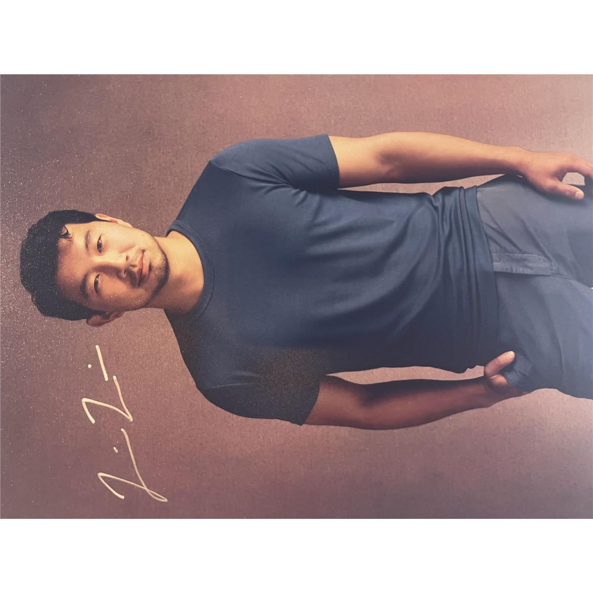 Simu Liu signed photo | EstateSales.org