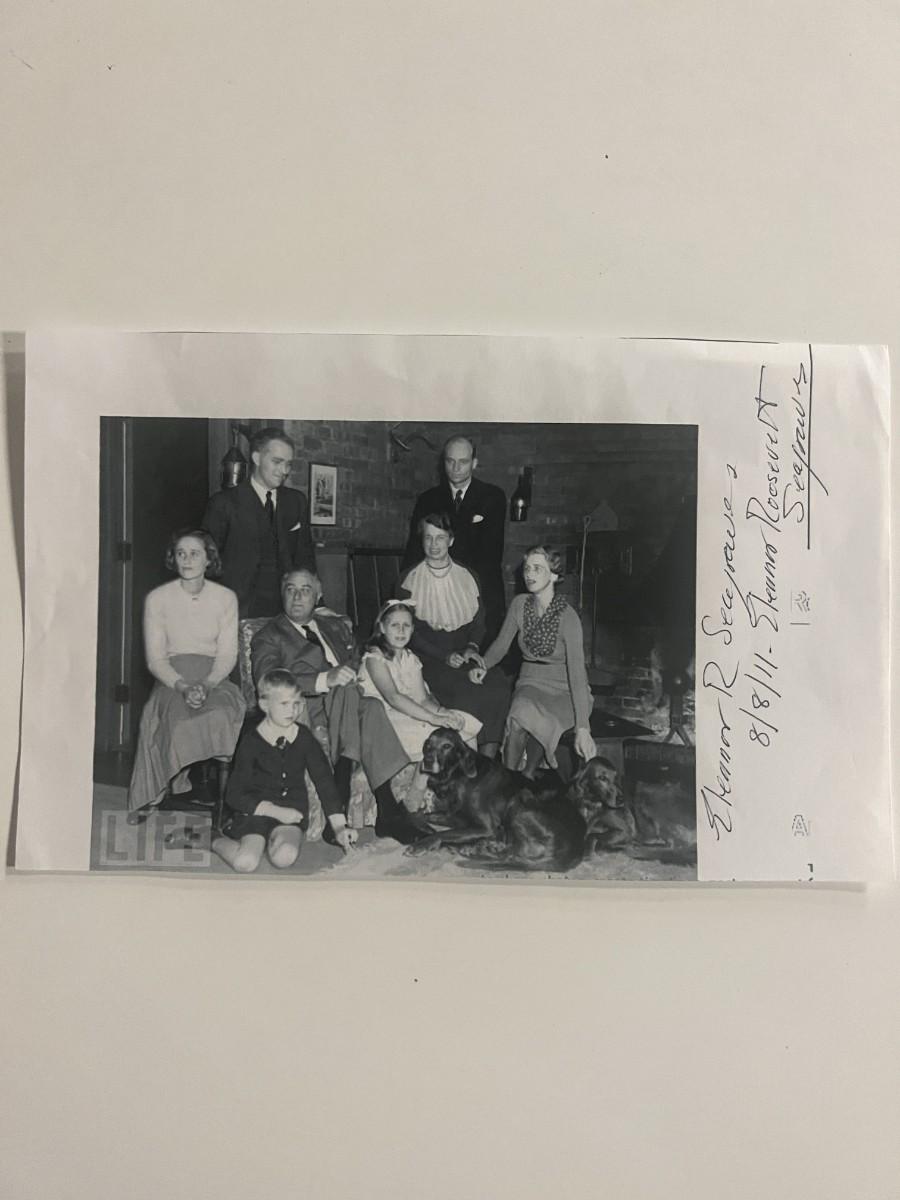Eleanor Roosevelt Seagraves signed photo | EstateSales.org