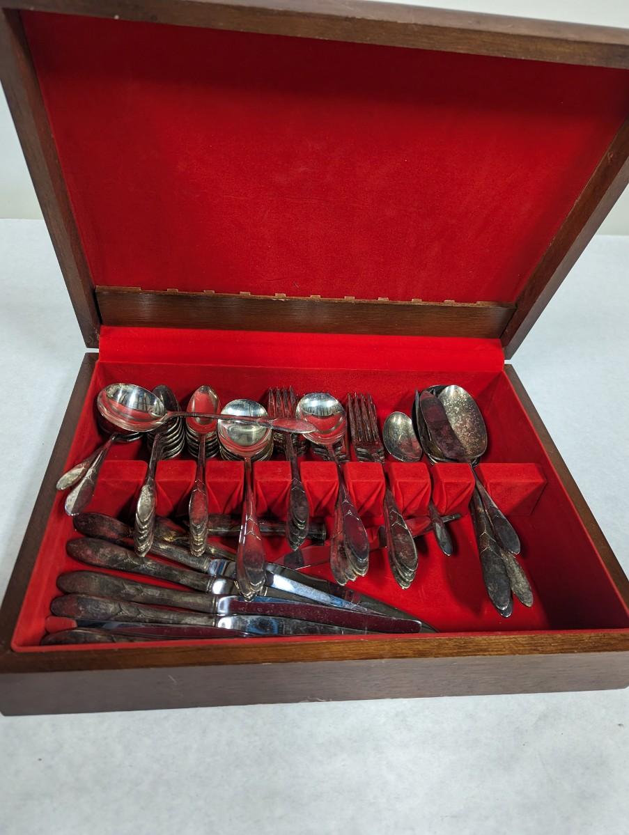 Assortment of Community Flatware in Wooden Storage Box 50+ Pieces ...