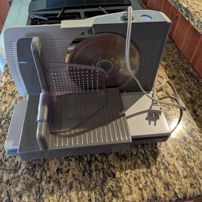 Toastmaster Food Slicer | EstateSales.org