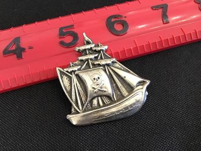 Vintage Pirate Ship Brooch | EstateSales.org