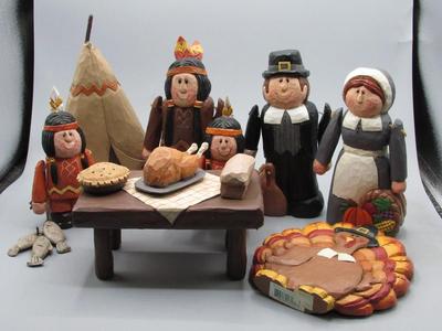 Lot of Thanksgiving Pilgrims & Native American Wooden Figurines Holiday ...