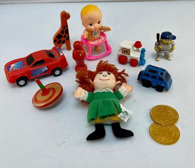 Lot of Miscellaneous Trinket Children Kids Toys | EstateSales.org