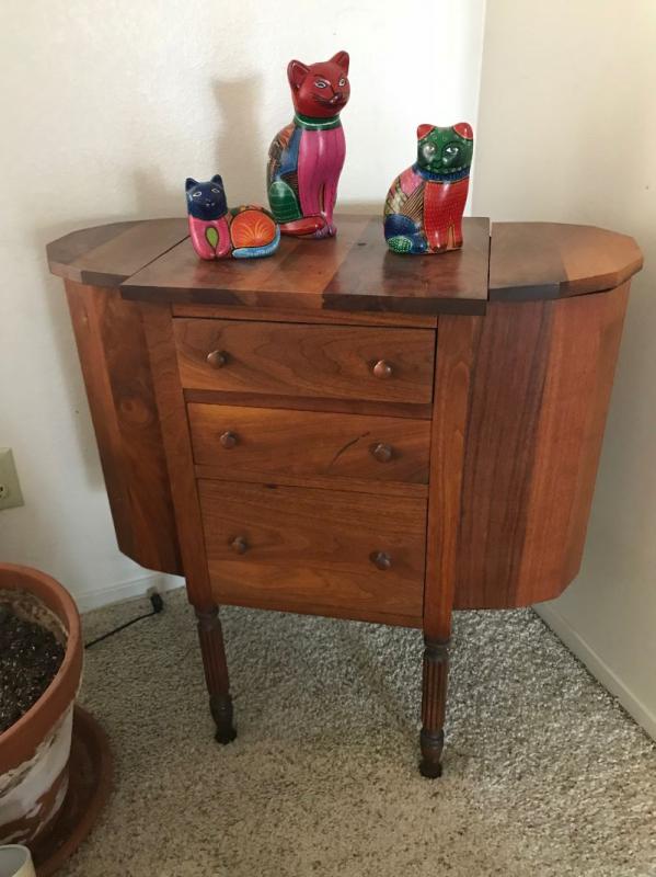 “VERY COOL GUY” Estate Sale | EstateSales.org