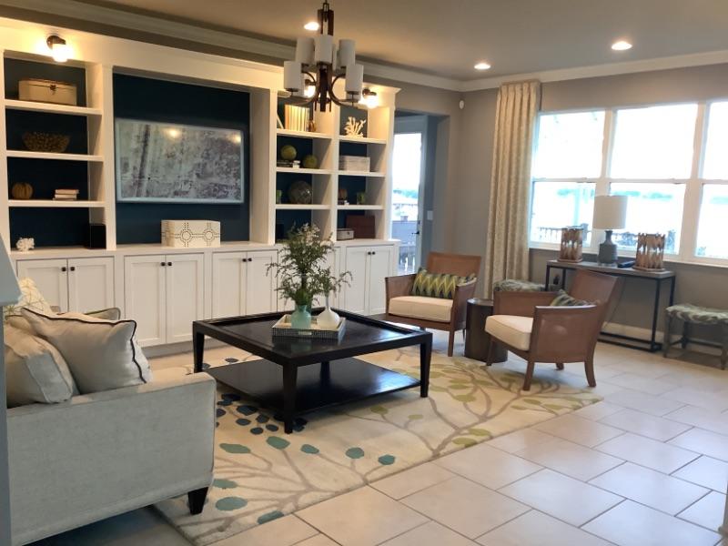 Professionally decorated MODEL HOME | EstateSales.org