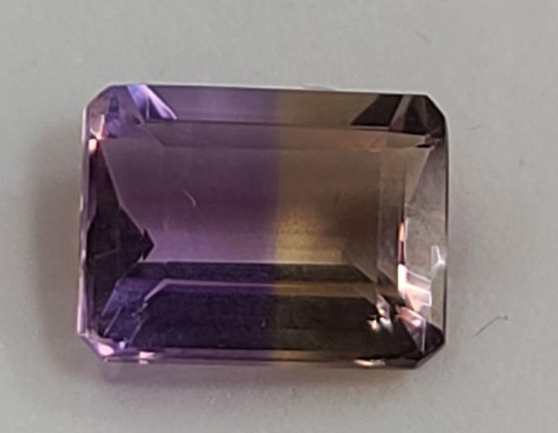 Loose Gemstone Collection - Online Only Auction | EstateSales.org