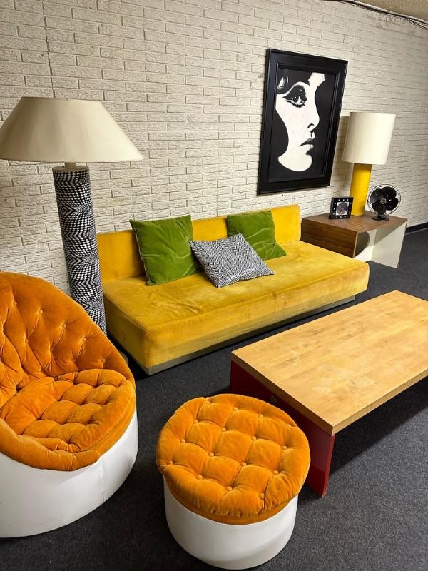 MidCentury Freeze Frame- Dr's Estate Sale in NW OKC w/ Sterling, Clocks ...