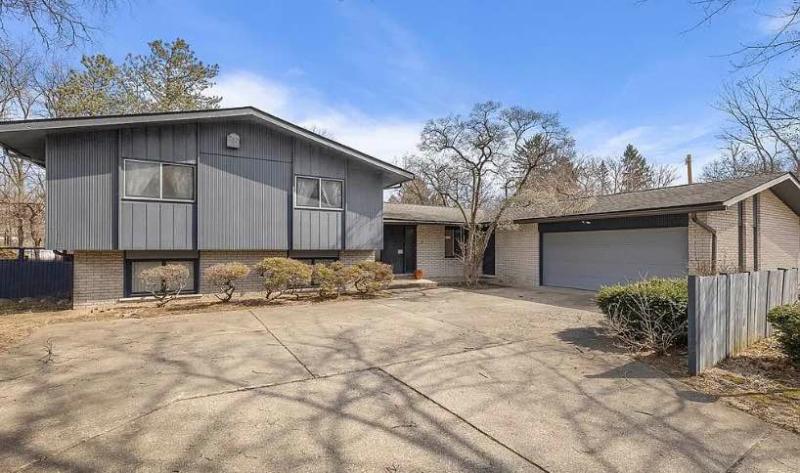 Southfield Estate Sale | EstateSales.org