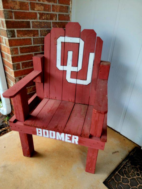 Hall Park/Norman Sale! | EstateSales.org