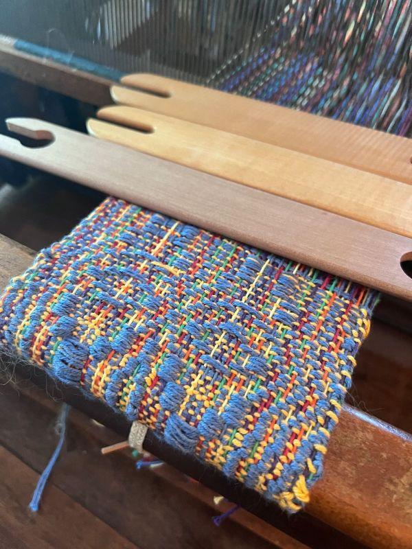 Oak Ridge Crafters' and Artisans' Dream Blue Moon Estate Sale ...