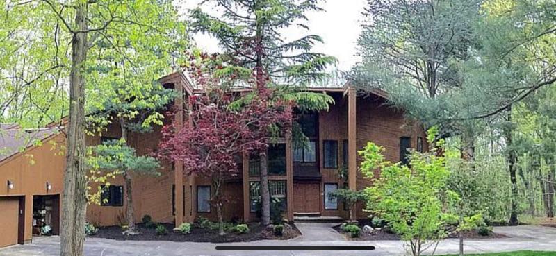 Step back in time to the fabulous 90s Estate Sale | EstateSales.org