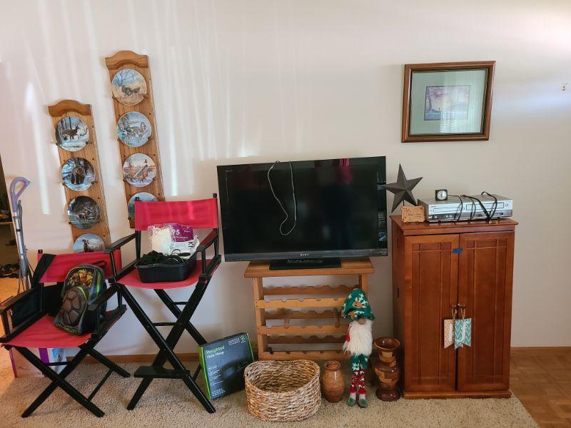 HUGE Multi-Family Estate Sale by S&H | EstateSales.org