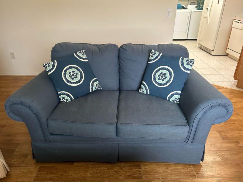 Estate sale--Everything is for sale | EstateSales.org