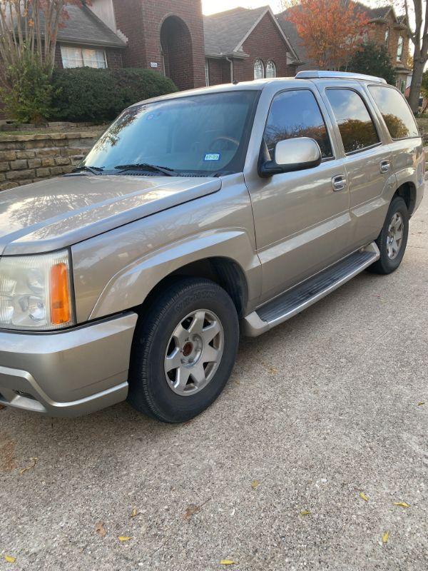 2002 Fully Loaded Escalade, | EstateSales.org